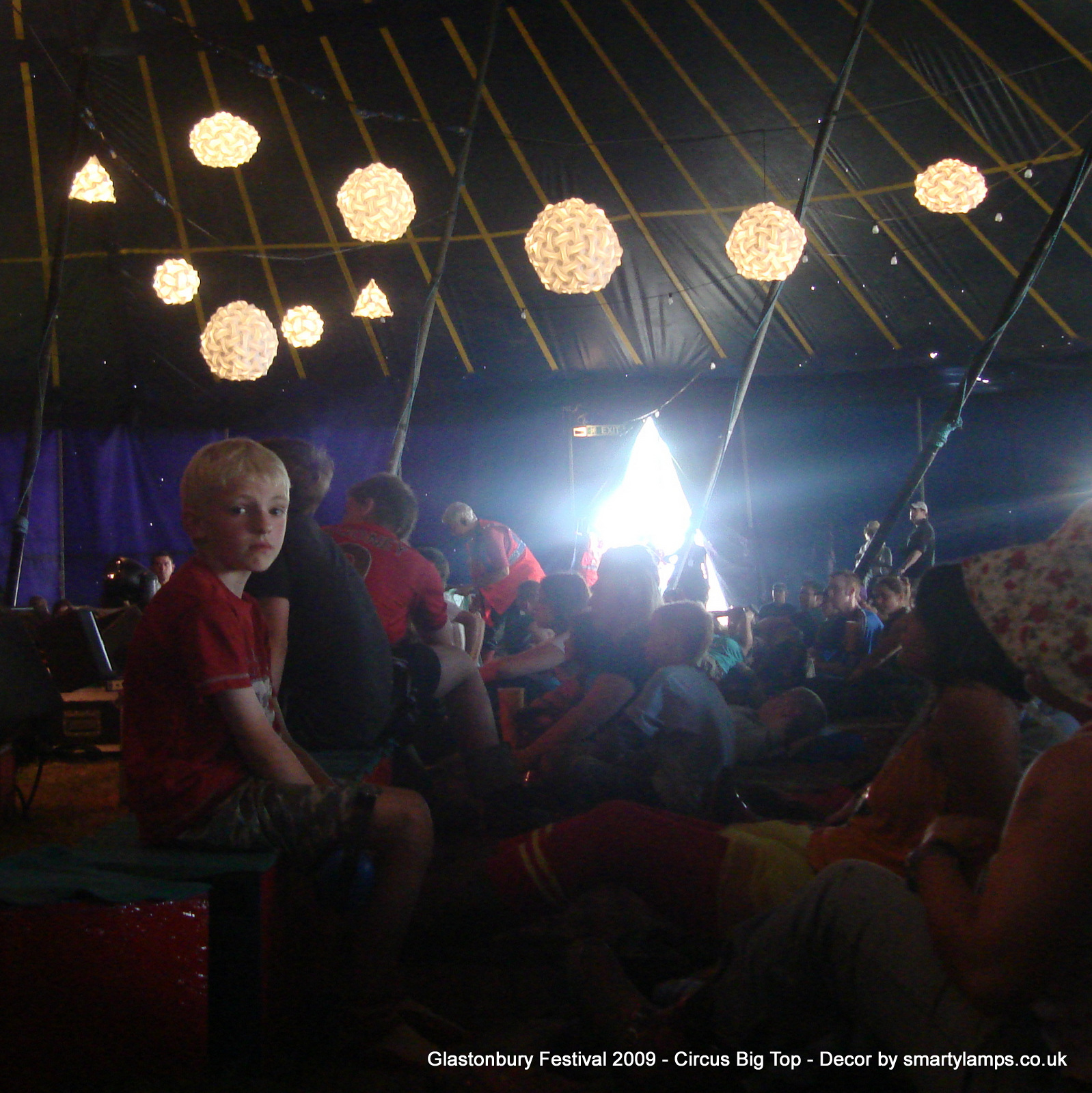 Smarty Lamps in the Theatre and Circus Fields at Glastonbury Festival ...