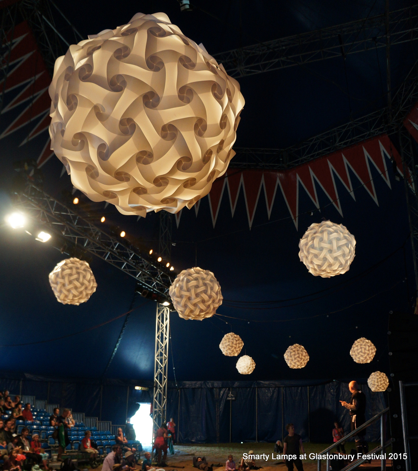 Smarty Lamps in the Theatre and Circus Fields at Glastonbury Festival ...